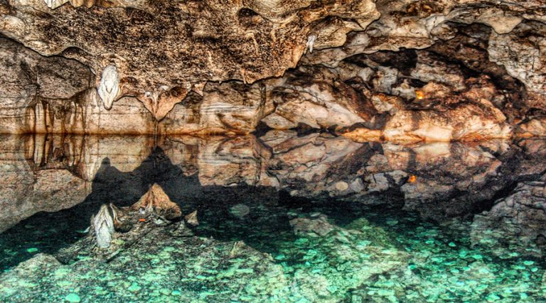 Green Grotto Caves: Pesona Bawah Tanah Jamaika Yang Wajib Dikunjungi
